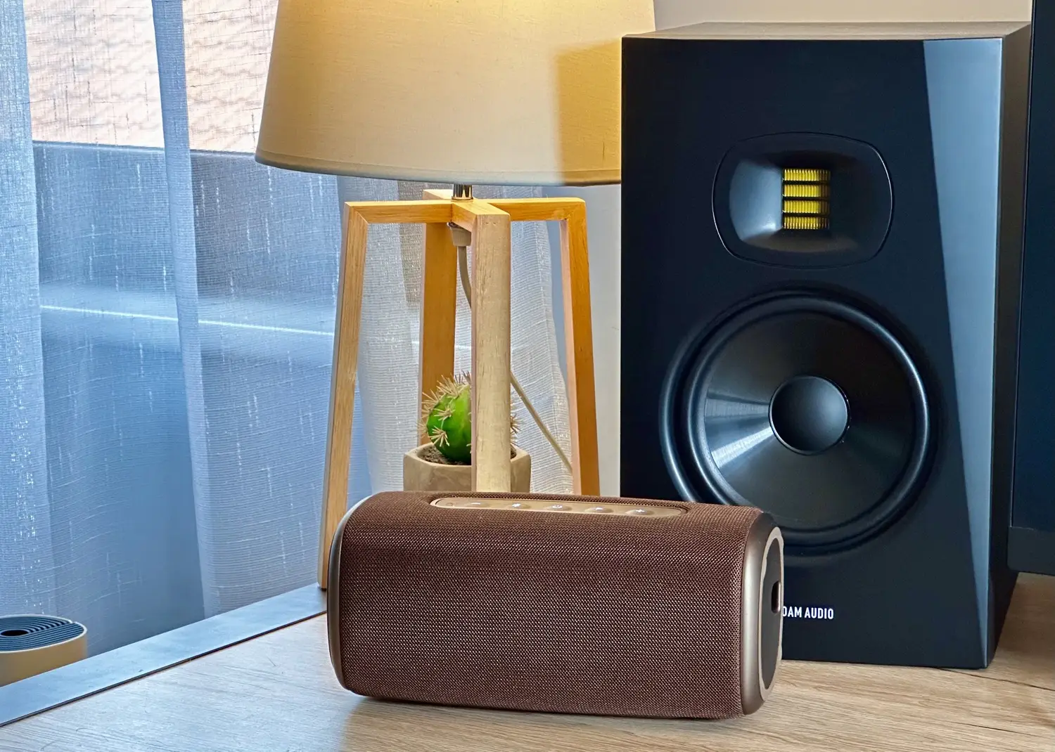 Recenzja Fresh 'n Rebel Bold L2 - James Bold w roli głównej | Test